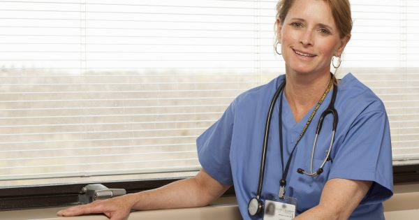 10 Top Online RN to BSN Programs - Nursing School Hub