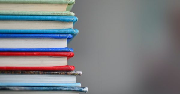 50 Nursing Books Every Nurse Should Read - Nursing School Hub